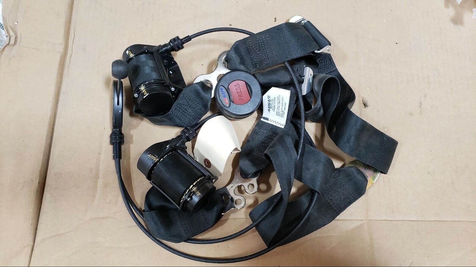 AmSafe Military Vehicle 4-point Restraint System 2540-01-557-6664 R008 ...