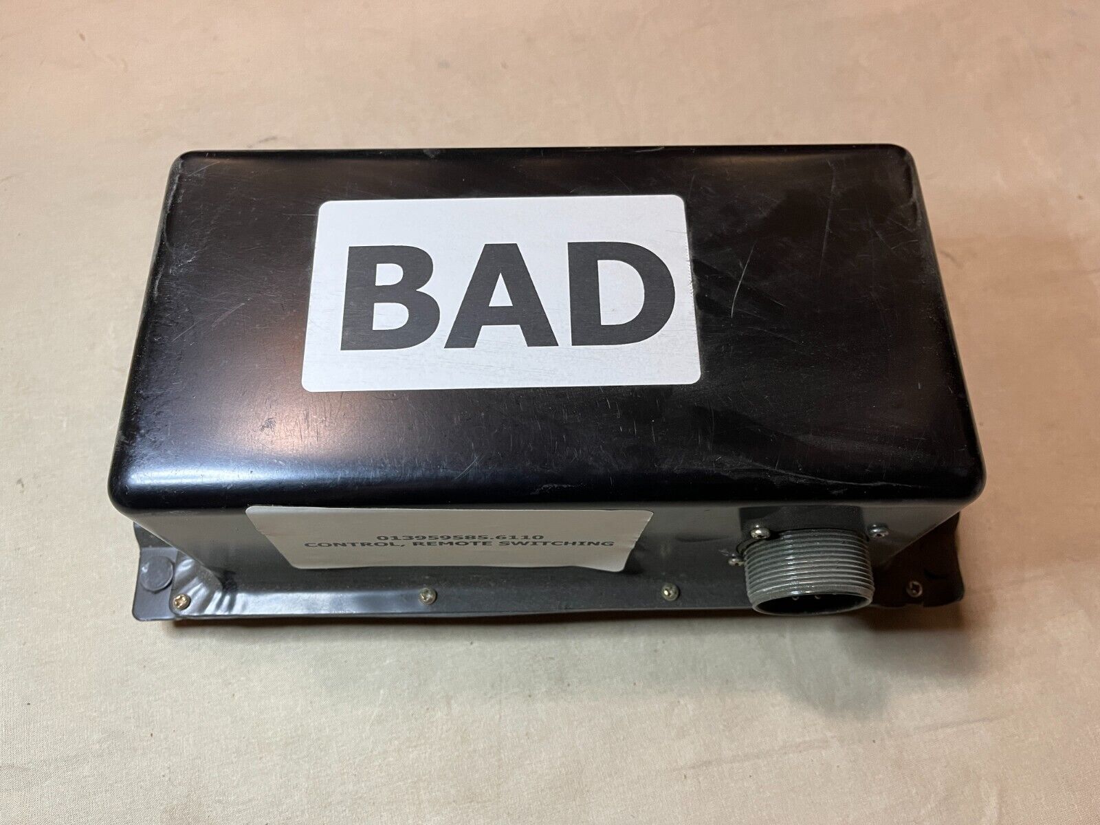 HUMVEE HMMWV M998 12446779 PROTECTIVE CONTROL BOX CR-2692 6110-01-395 ...