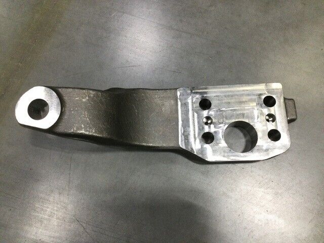 MERITOR 145011053E PIVOTING WHEEL SPINDLE ARMS 2530-01-644-2924 FOR MM ...