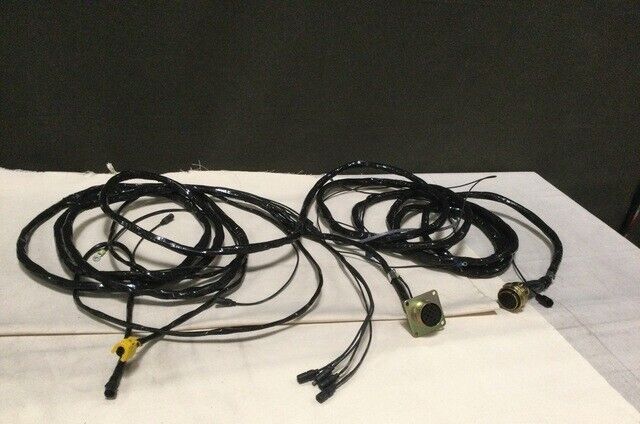 M985 HEMTT OSHKOSH 1454520W BRANCHED WIRING HARNESS 5995-01-209-2198 ...